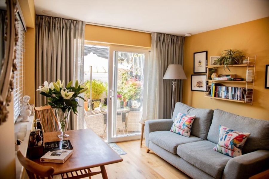 Snaptrip Holiday Cottages - White Cliffs Country