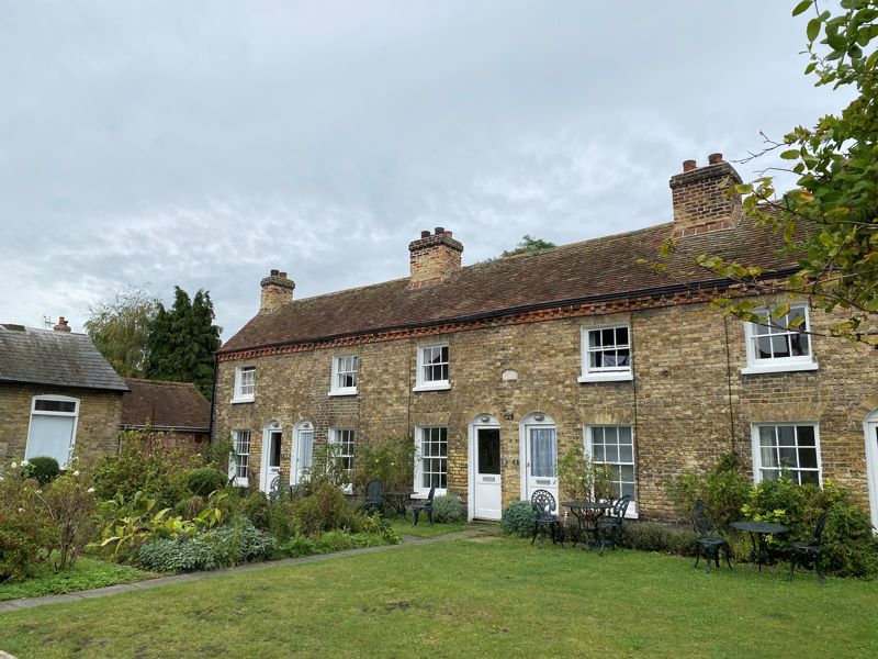 St John's Cottages - White Cliffs Country